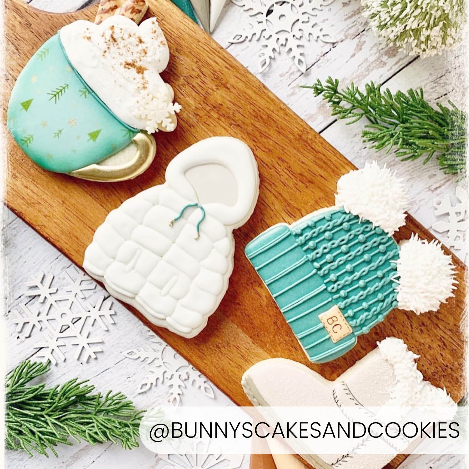 Puffer Jacket Cookie Cutter & Stencil Set | Cookie Decorating Set ...